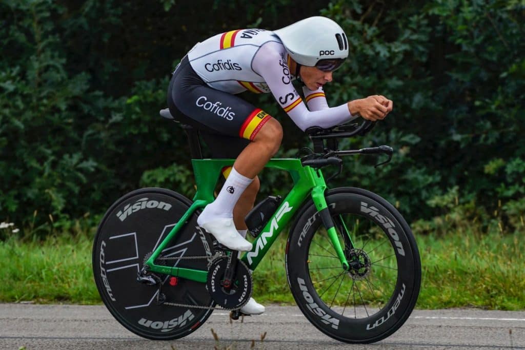 A EF Education Easy has signed its first junior cyclist directly to the ...